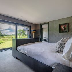 Collectors Homes - Hepplestone Fine Art